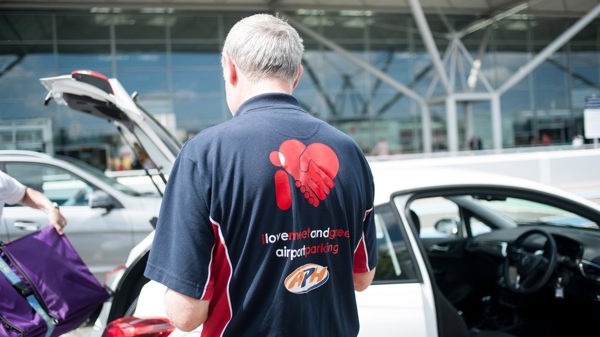 SuperSaver Parking | Stansted Airport | I Love Meet & Greet